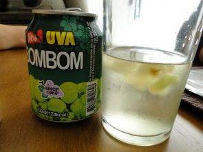 Suco de uva BomBom no restaurante Nagasaki Ya | Juicy Santos