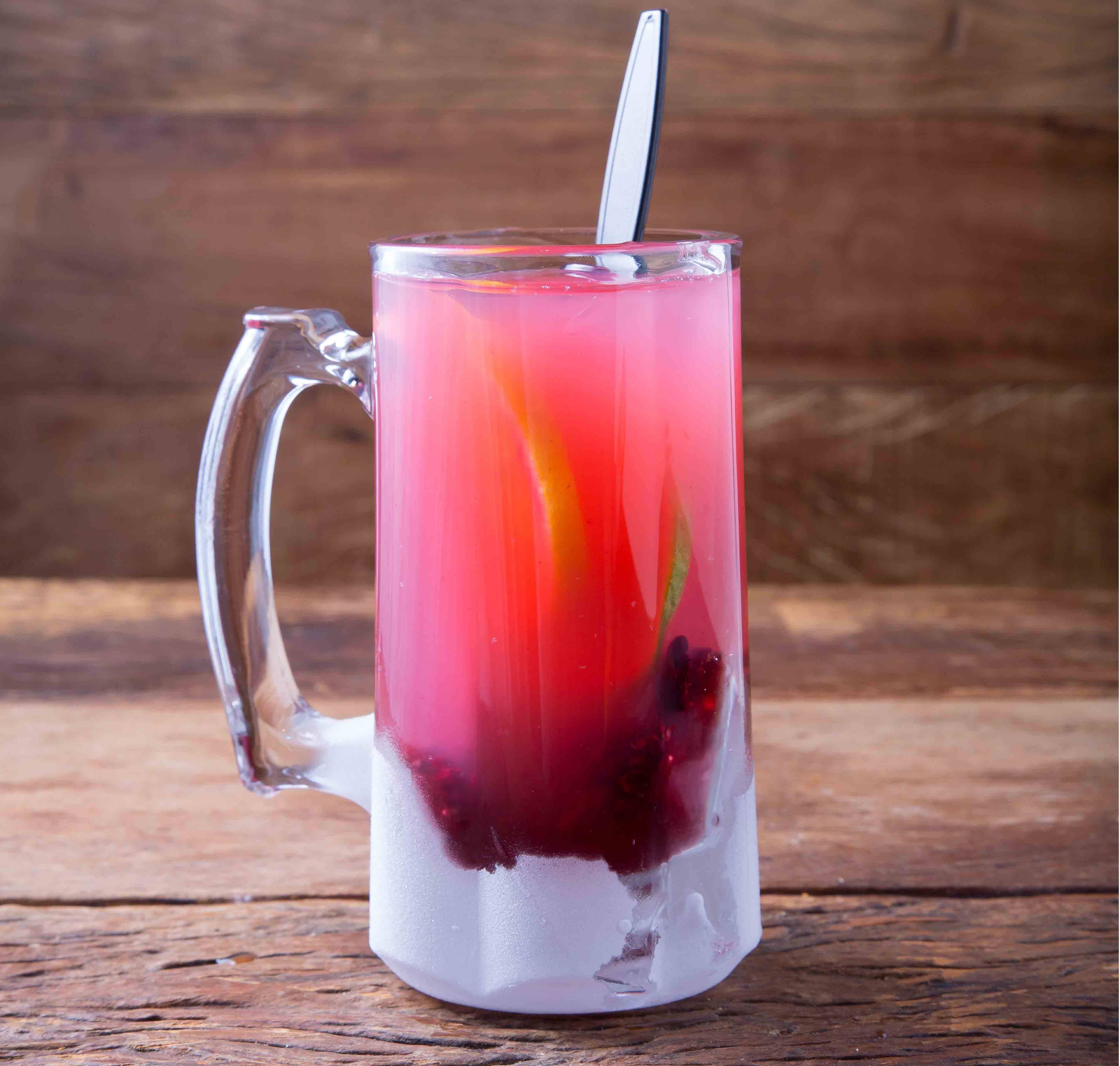 Verão: 5 bebidas sem álcool para se refrescar em Santos | Juicy Santos