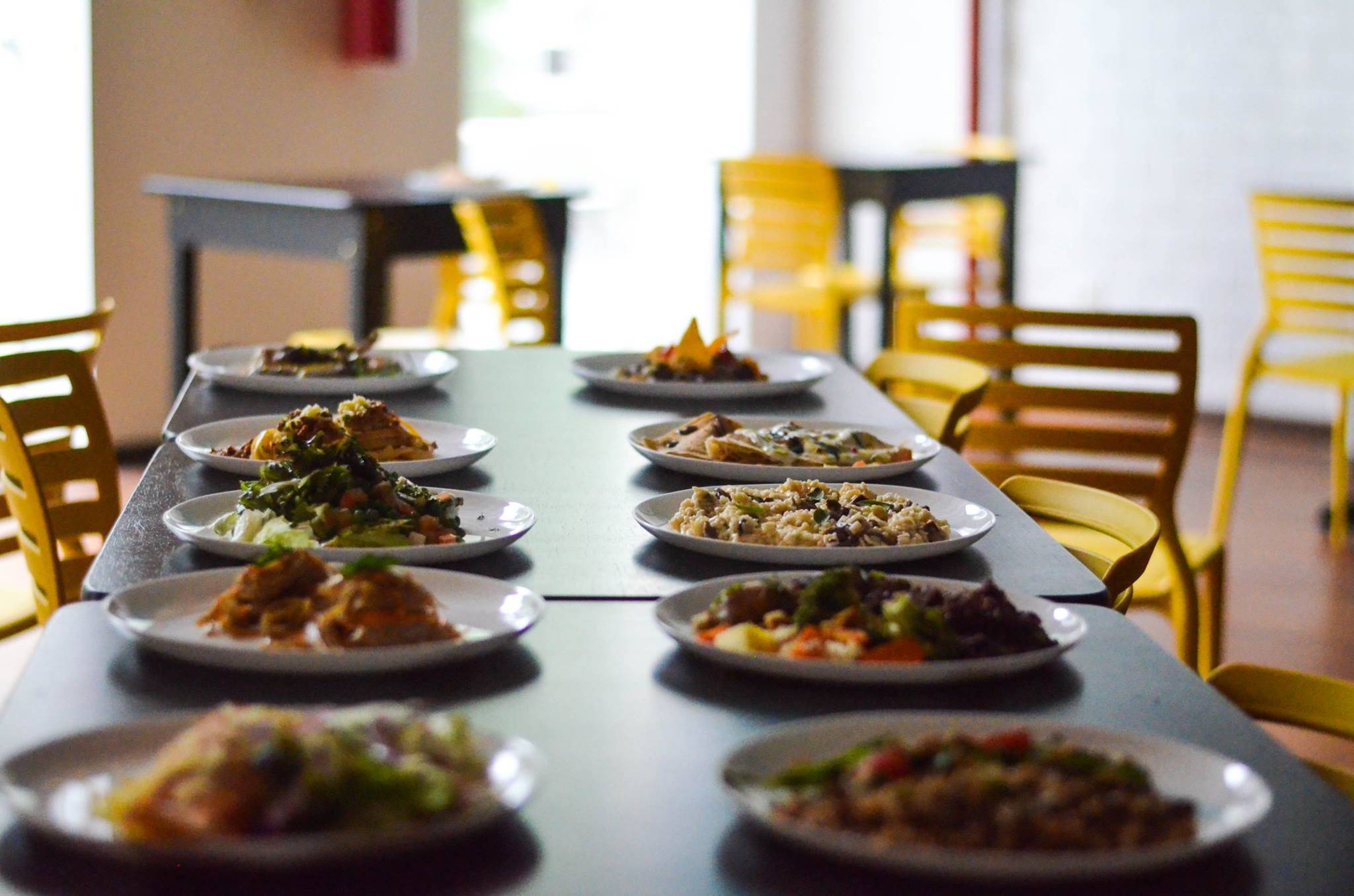 Dá para comer bem no quilo em Santos – a gente te dá 23 opções por ...