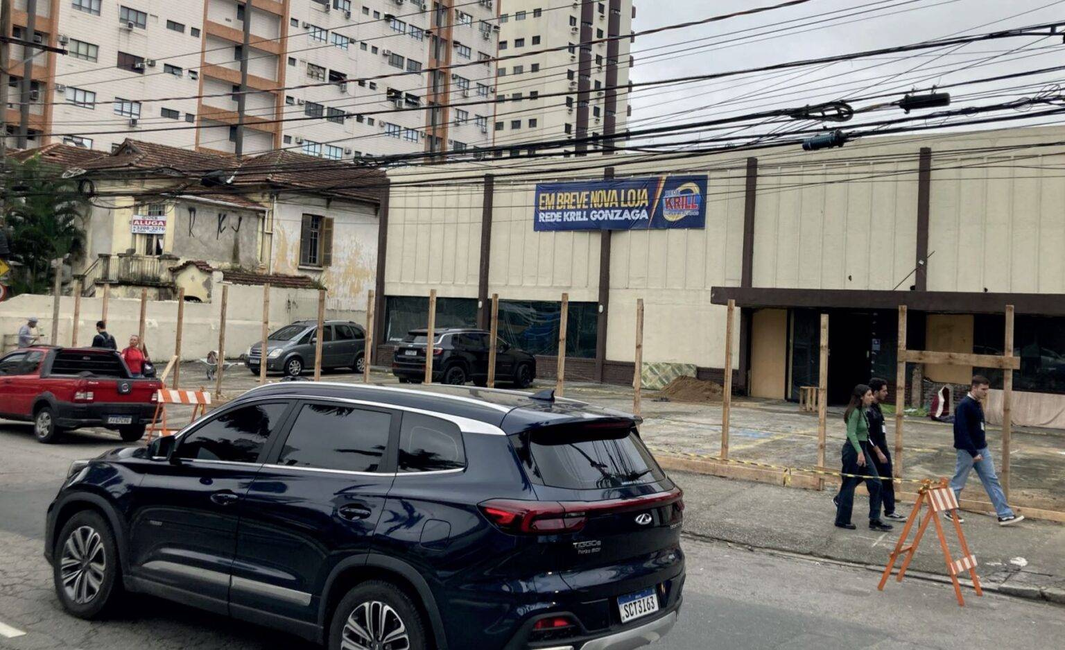 Rede Krill abre sua loja mais moderna da cidade na Avenida Ana Costa | Juicy Santos