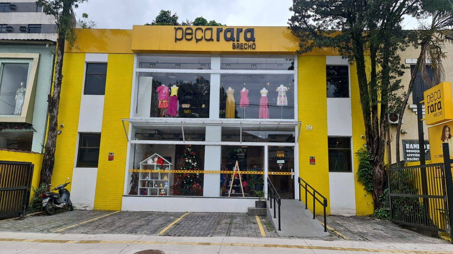 Peça Rara: 5 motivos para conhecer este brechó em Santos | Juicy Santos