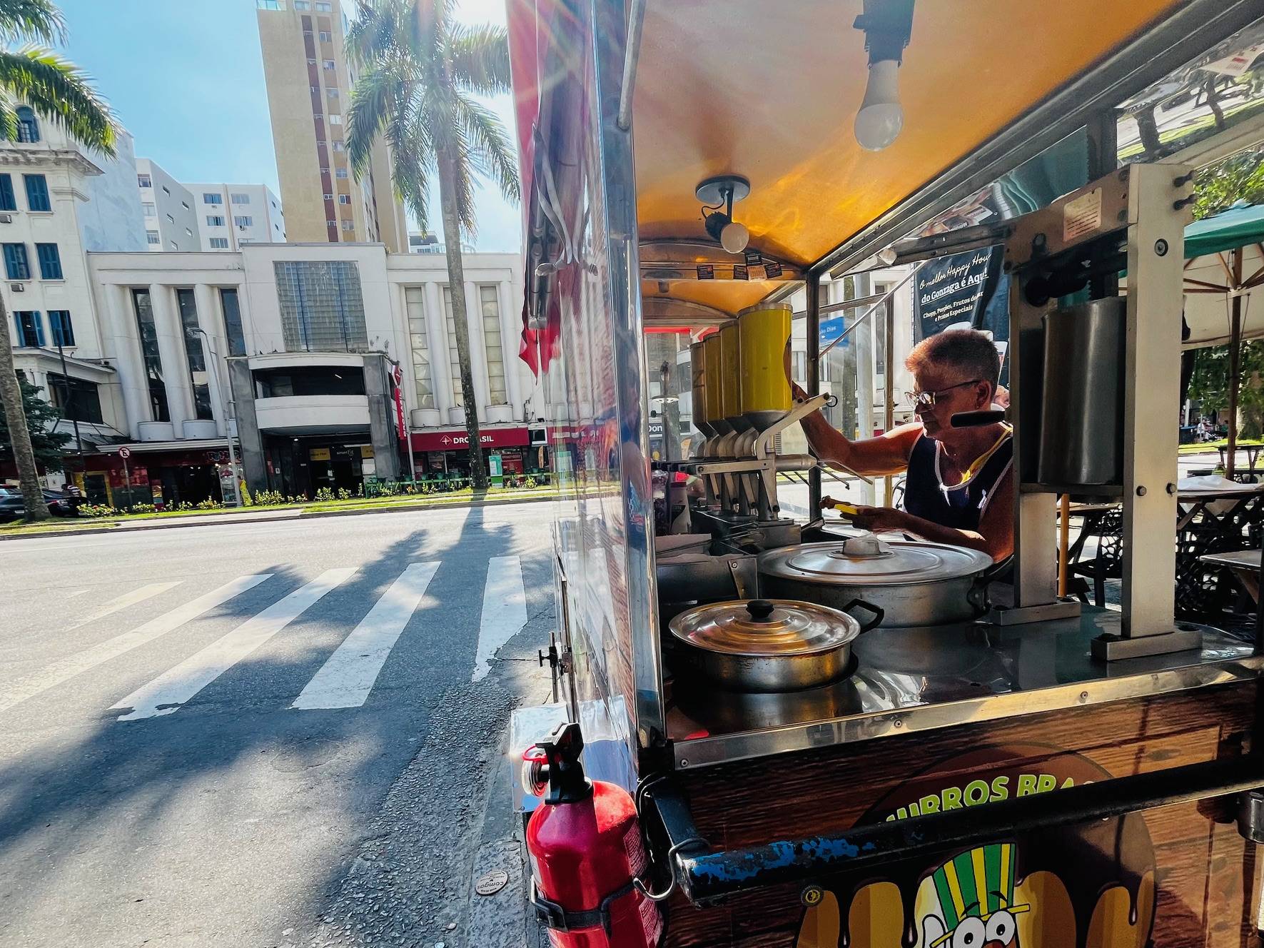 Churros Brasil e a história de um famoso carrinho de churros no Gonzaga ...